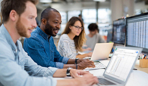 Advantages and Disadvantages of Using Spreadsheets Today